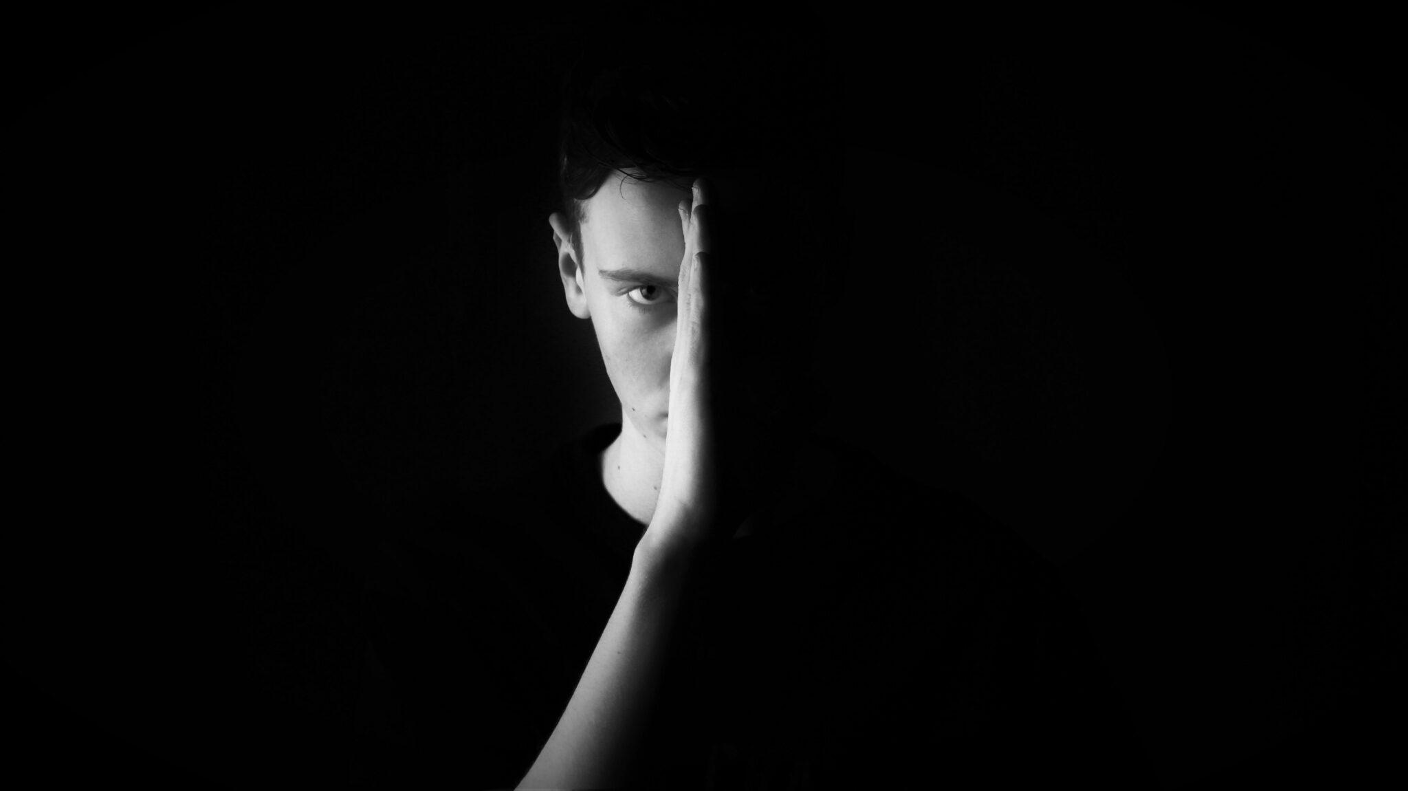 8 Signs You re Dating An Insecure Man The TrulyLadyboy Blog 8-signs-you-re-dating-an-insecure-man-the-trulyladyboy-blog